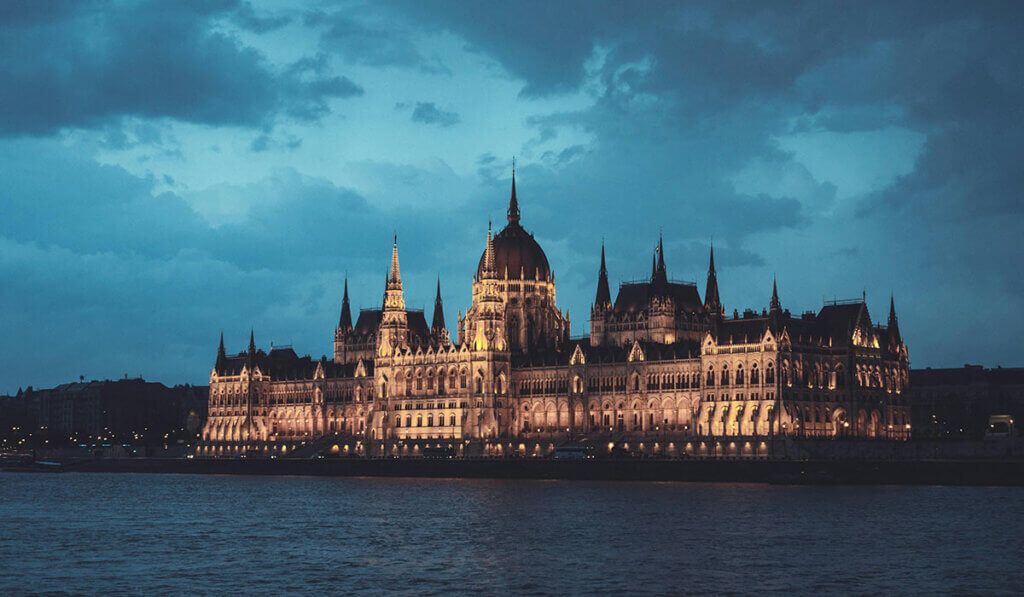 Intrastat Guide: Reporting, Numbers, Thresholds - Sovos UK